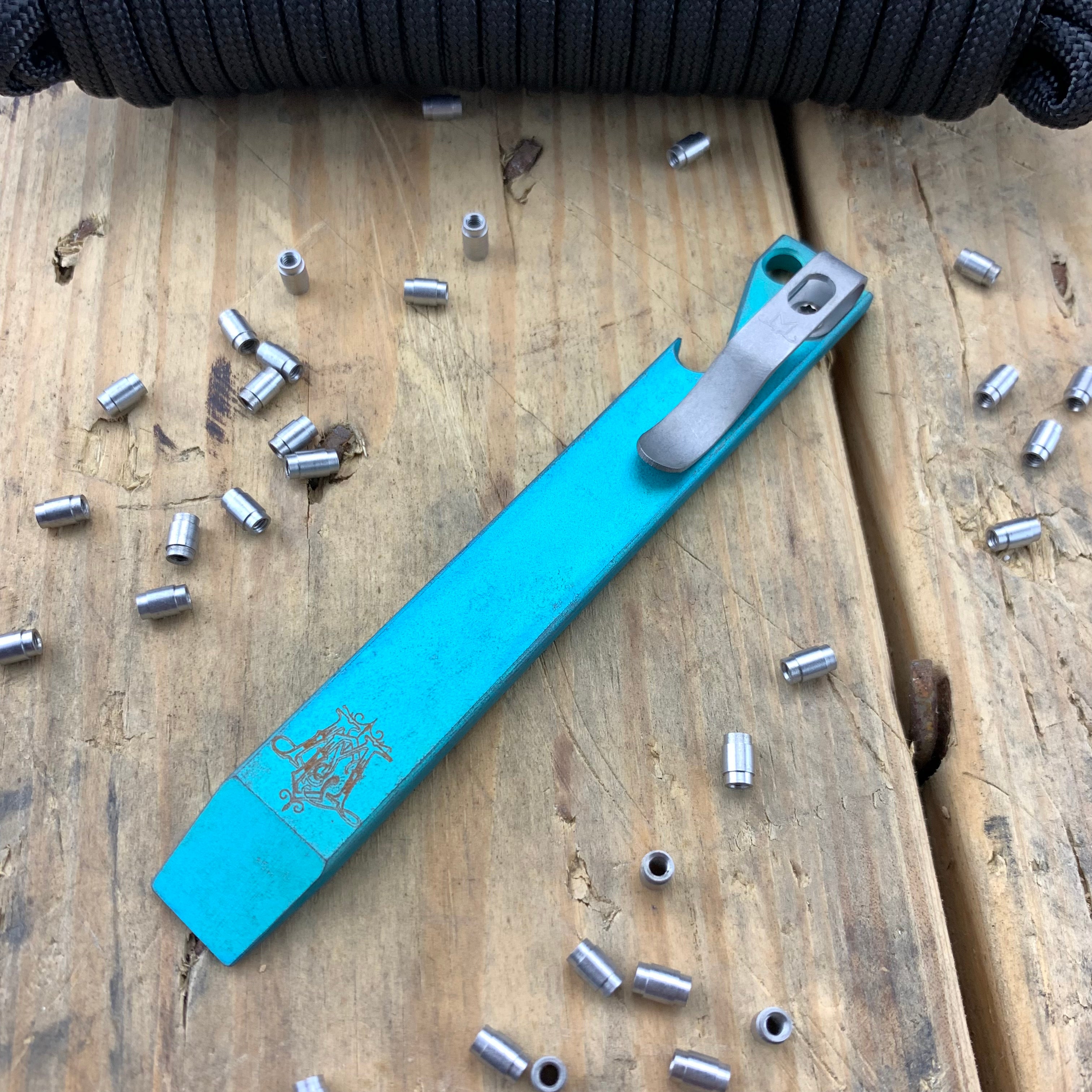 Maverick Customs 5" Green Anodized EDC Pry Bar Tool – KnifeJoy