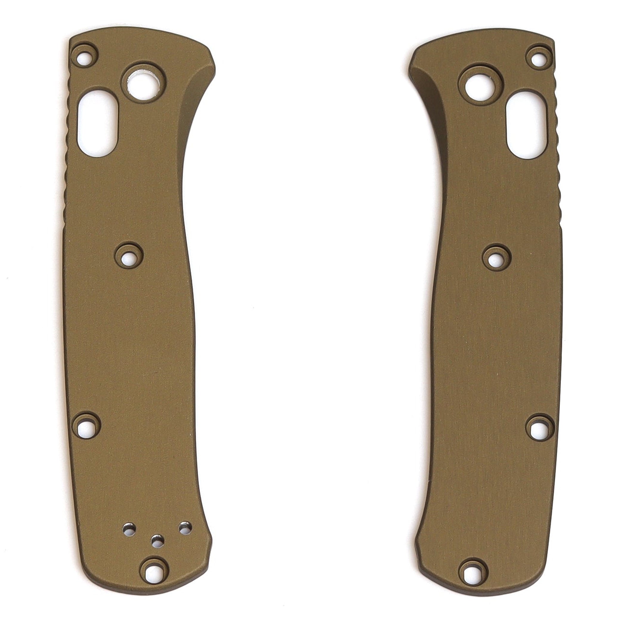 AWT Benchmade Mini Bugout Scales-No Lanyard- Cerakote Magpul FDE – KnifeJoy