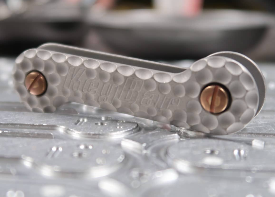 KeyBar Cratered Sandblasted Titanium CNC Milled – KnifeJoy